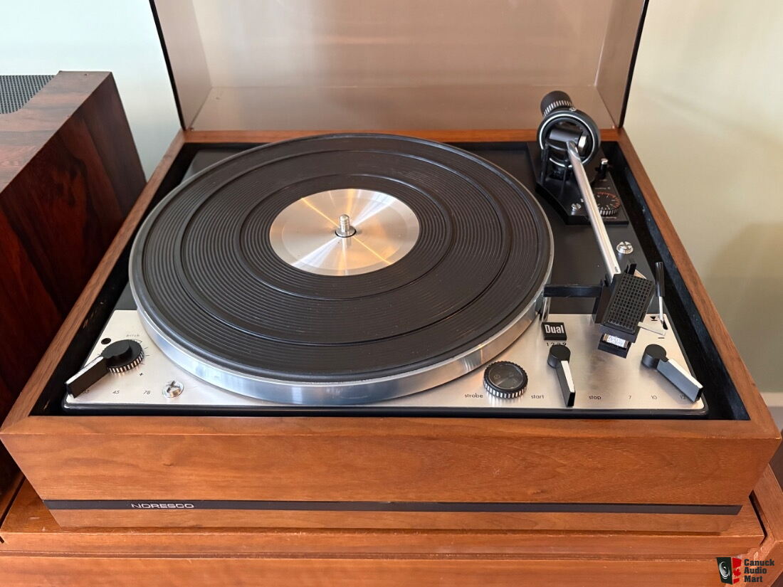 Dual 1229 Turntable with Shure V15-III Cartridge Photo #5991243 ...