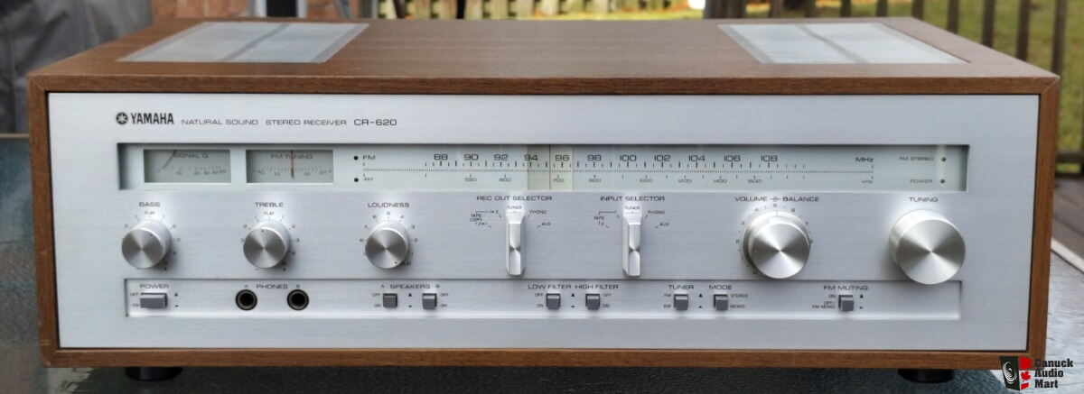 Yamaha CR-620 AM/FM Stereo Receiver + Manuals, Test Report (pdf) + More ...