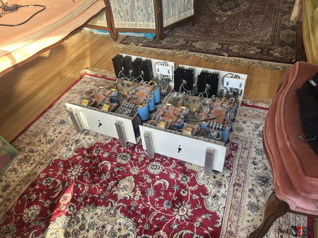 Hiraga Clones power amps Photo #5995427 - Canuck Audio Mart