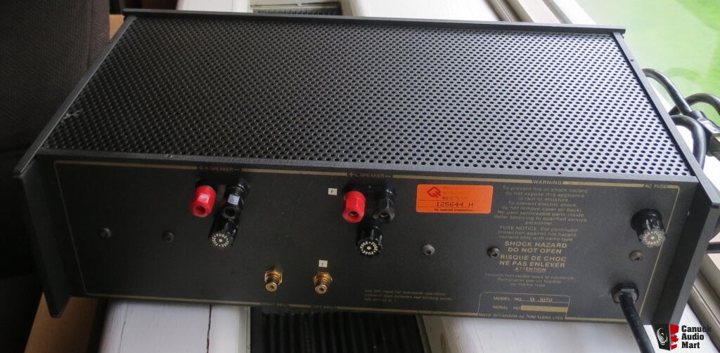 Sim Audio Power Amplifiers W-3050 (a pair of stereo/mono amplifiers ...