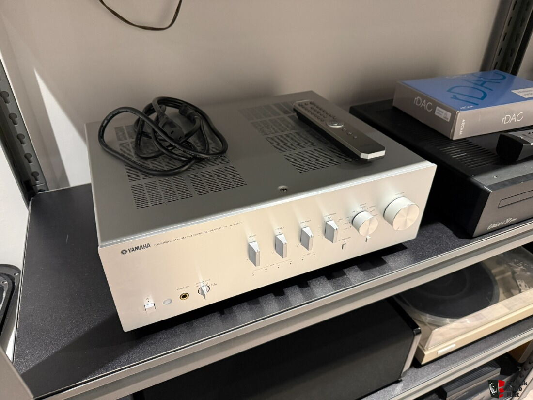 Yamaha A-S801 Integrated Amplifier (Silver) Photo #5996795 - Canuck ...