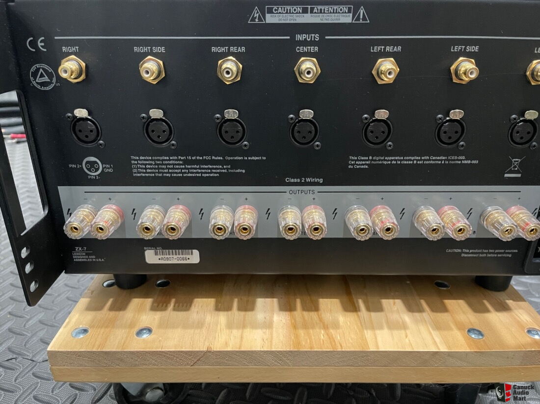 Lexicon ZX-7 Flagship Monster the Best Separate Power Amp money can buy ...