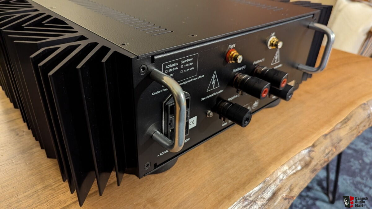 Pass Labs XA25 - Near Mint! Photo #6011740 - Canuck Audio Mart