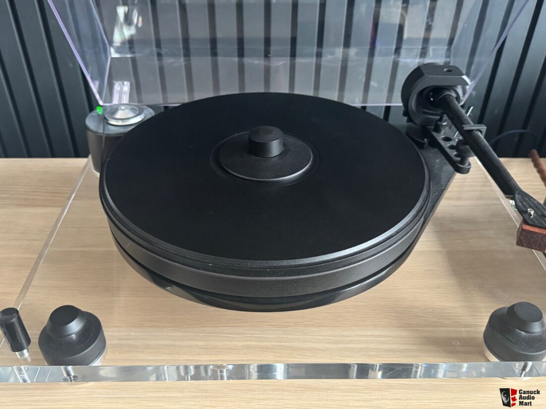 Pro-Ject 6Perspex SB Turntable w/Grado Sonata3 Timbre Cartridge Photo ...