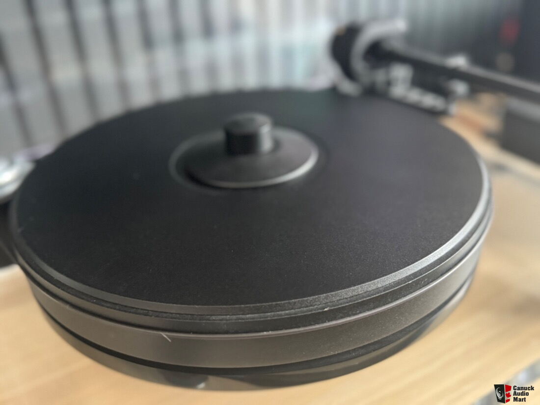 Pro-Ject 6Perspex SB Turntable No Cartridge Photo #6018929 - Canuck ...