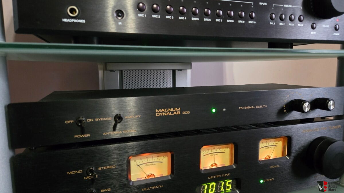 Magnum Dynalab MD-205 Signal Sluth For Sale - Canuck Audio Mart