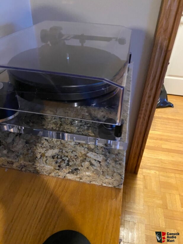 Pro-ject 6 Perspex Photo #6026238 - Canuck Audio Mart