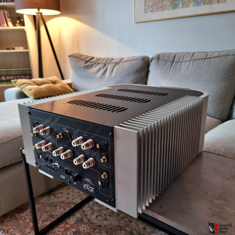 Classé CA-5200 Power Amplifier Photo #6026310 - Canuck Audio Mart