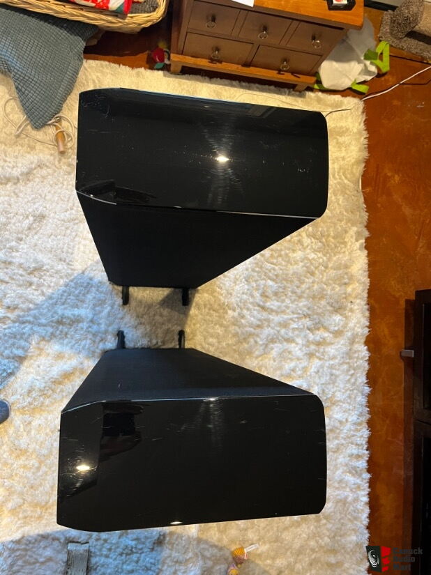 Definitive Technology BP-8060ST Photo #6027344 - Canuck Audio Mart
