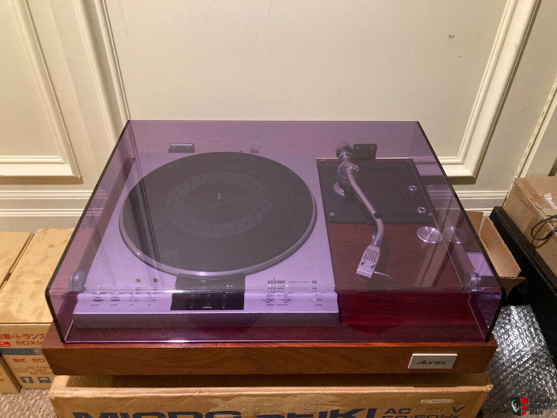 Top model Aurex (Toshiba) SR-510 direct drive turntable...REDUCED ...
