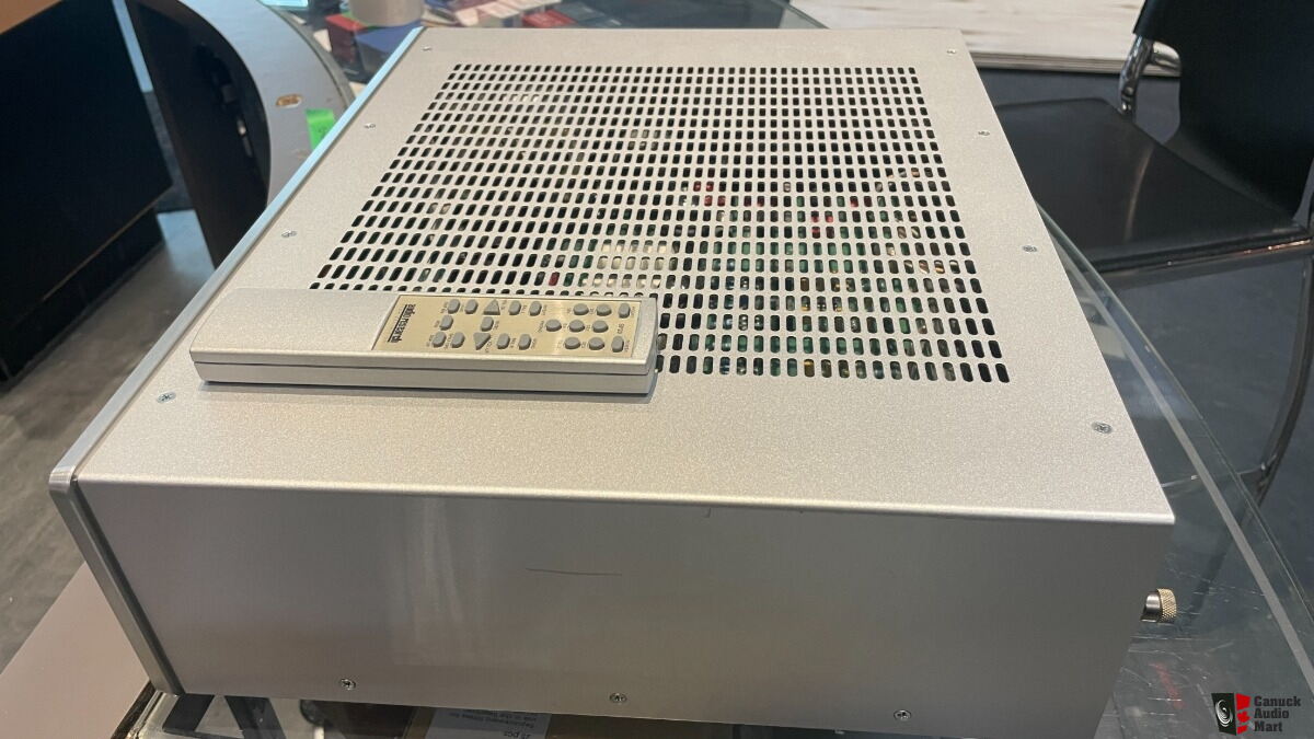 Audio Research SP20 Preamplifier - Excellent Condition Photo #6032103 ...