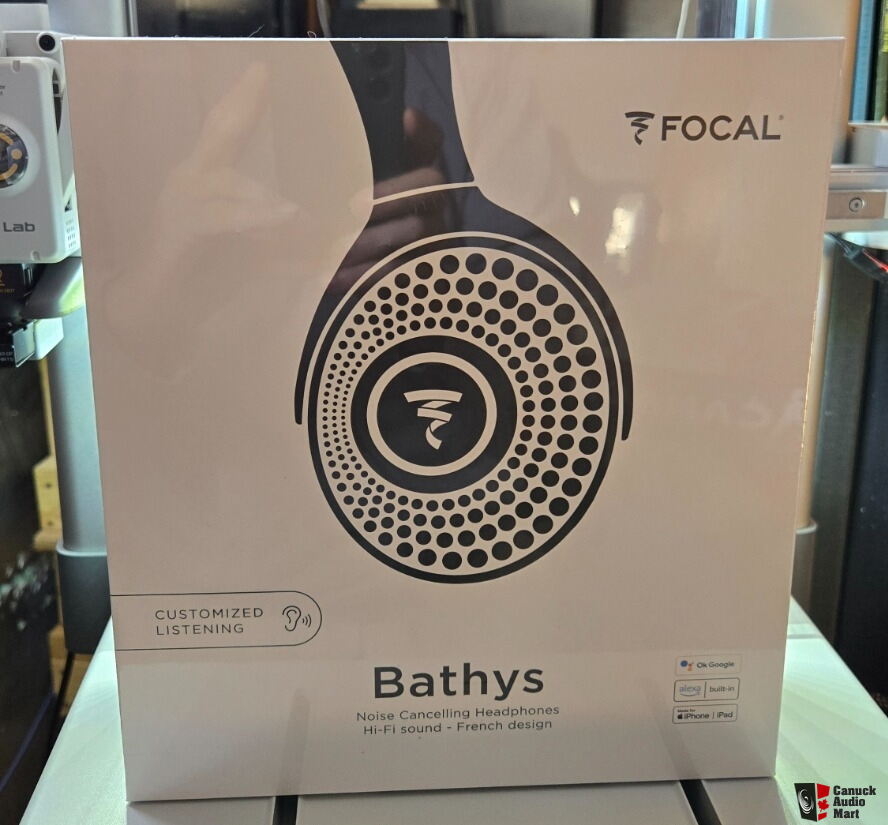 Focal Bathys. Deep black color. Built-in Dac. Bluetooth. Excellent ...