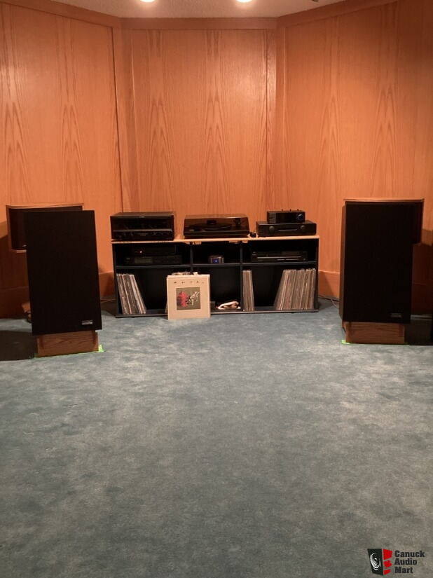 Vintage Altec Lansing Model 8 Speakers Photo #6035390 - Canuck Audio Mart