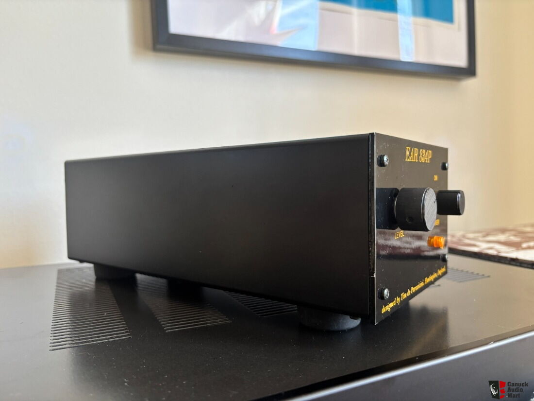 EAR 834P MM/MC phono stage Photo #6040670 - Canuck Audio Mart