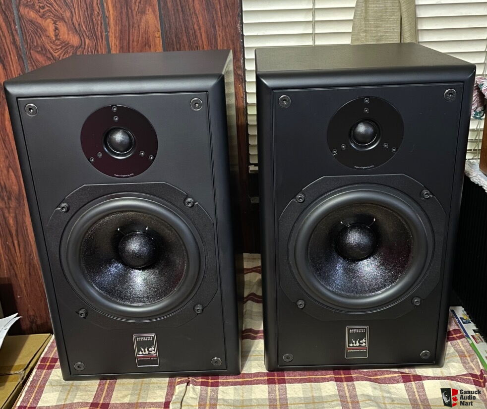 ATC SCM12 Pro Passive Monitor Speakers Photo #6050815 - Canuck Audio Mart