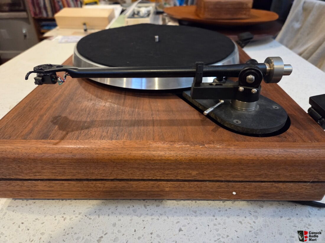 AR ES-1 The Turntable for sale by original owner. With Rega RB 300 ...