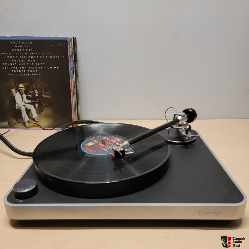 Clearaudio concept turntable record player Photo #6053694 - Canuck ...
