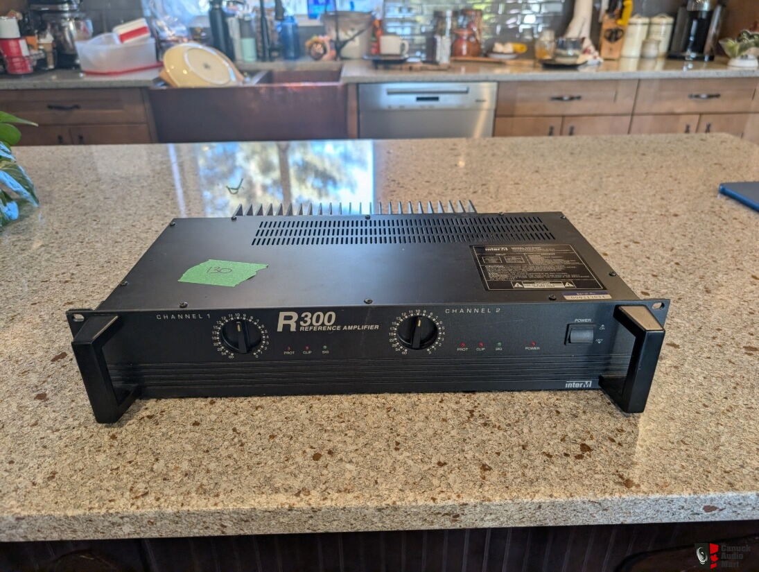 Interm R300 Amplifier For Sale - Canuck Audio Mart
