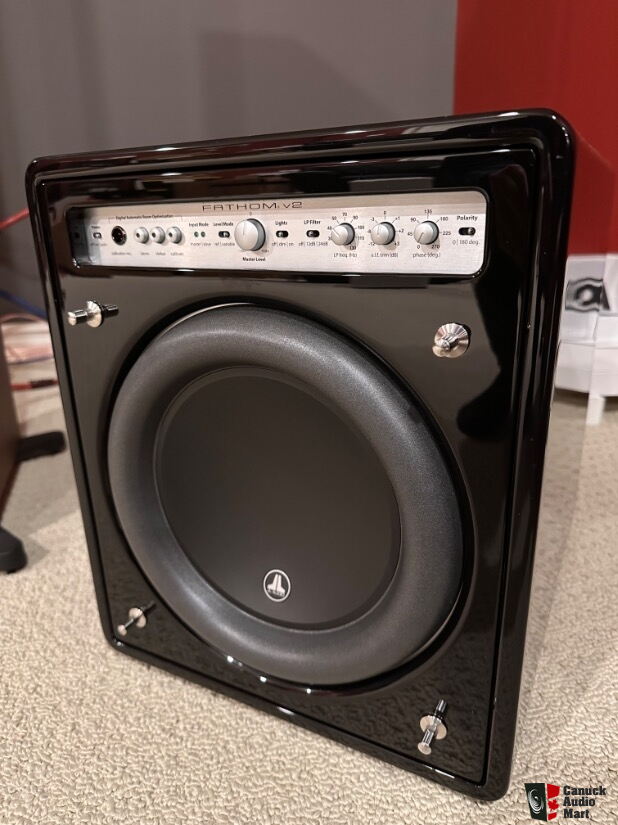 JL Audio Fathom f110v2 Subwoofer - Mint Store Demo - Full Warranty ...