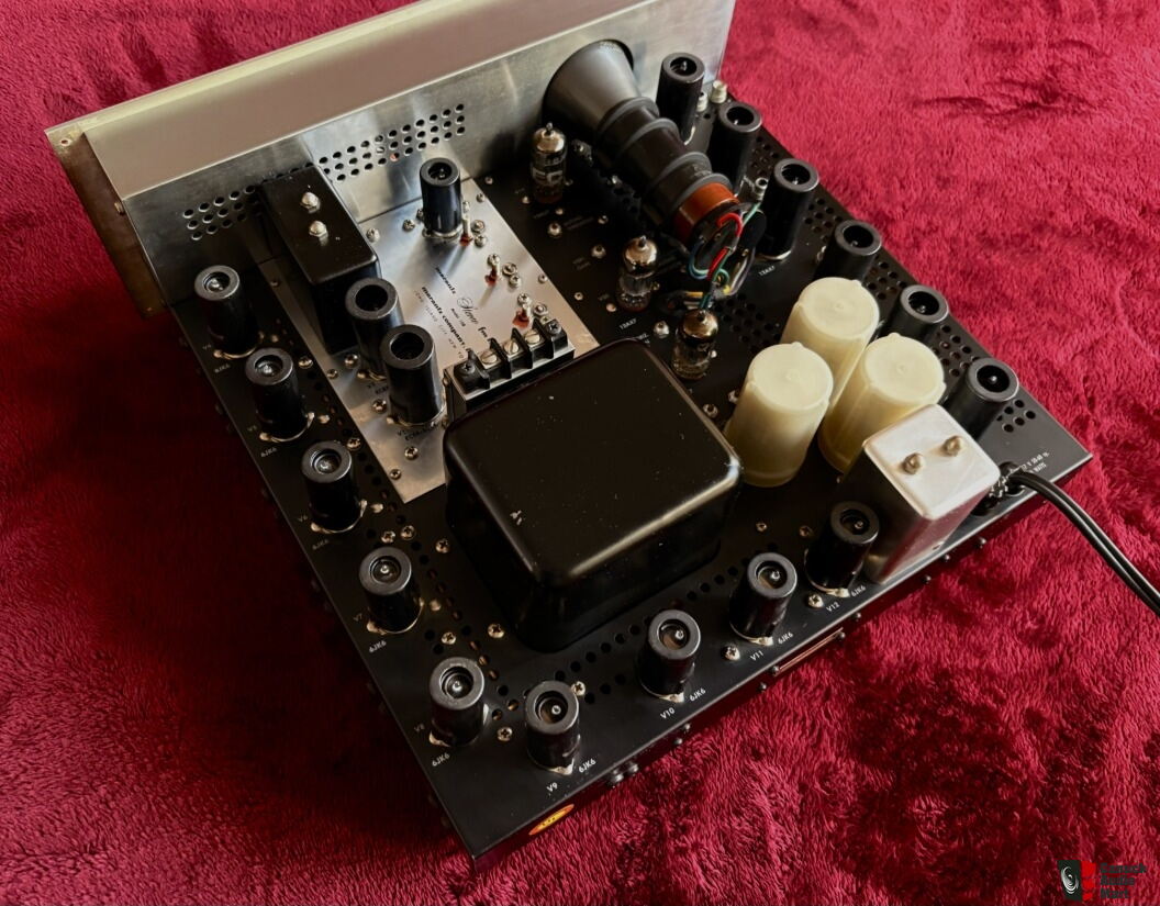 Marantz 10b FM stereo tube tuner Photo #6064965 - Canuck Audio Mart