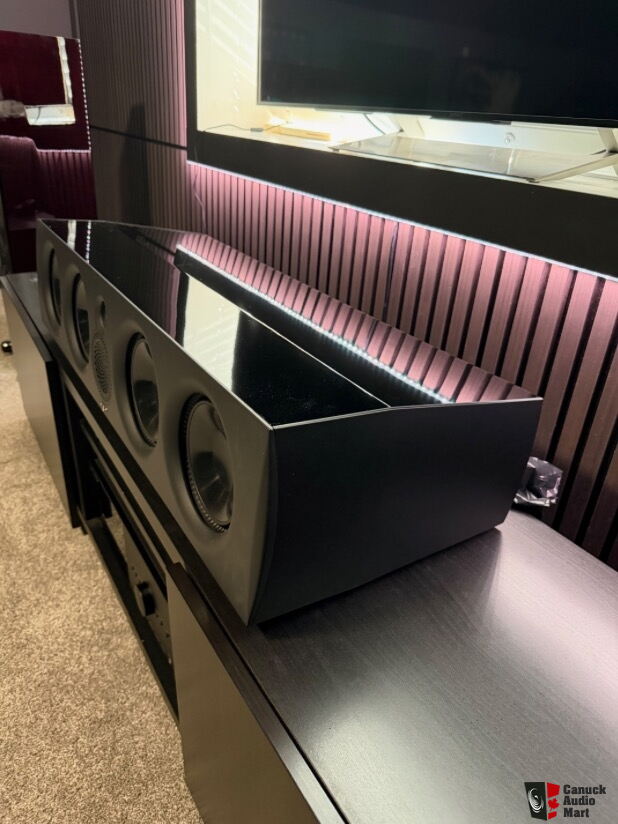 Paradigm Premier 800f floor standing speakers and Premier 600c centre ...
