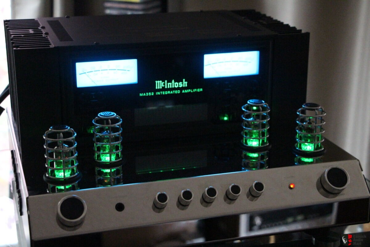 McIntosh MA352 hybrid Integrated amplifier Photo #6074587 - Canuck ...