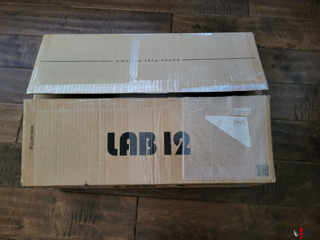 Lab 12 Melto 1 Phono Preamplifier Photo #6077543 - Canuck Audio Mart
