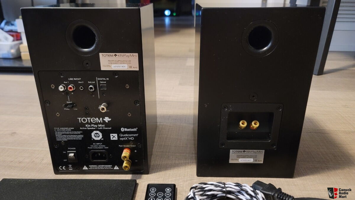 Totem Kin Play Mini V3 Speakers Photo #6082210 - Canuck Audio Mart