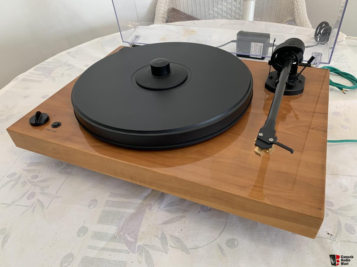 Turntable Pro Ject Xperience - 9" Carbon Tonearm - Real Wood Plinth ...