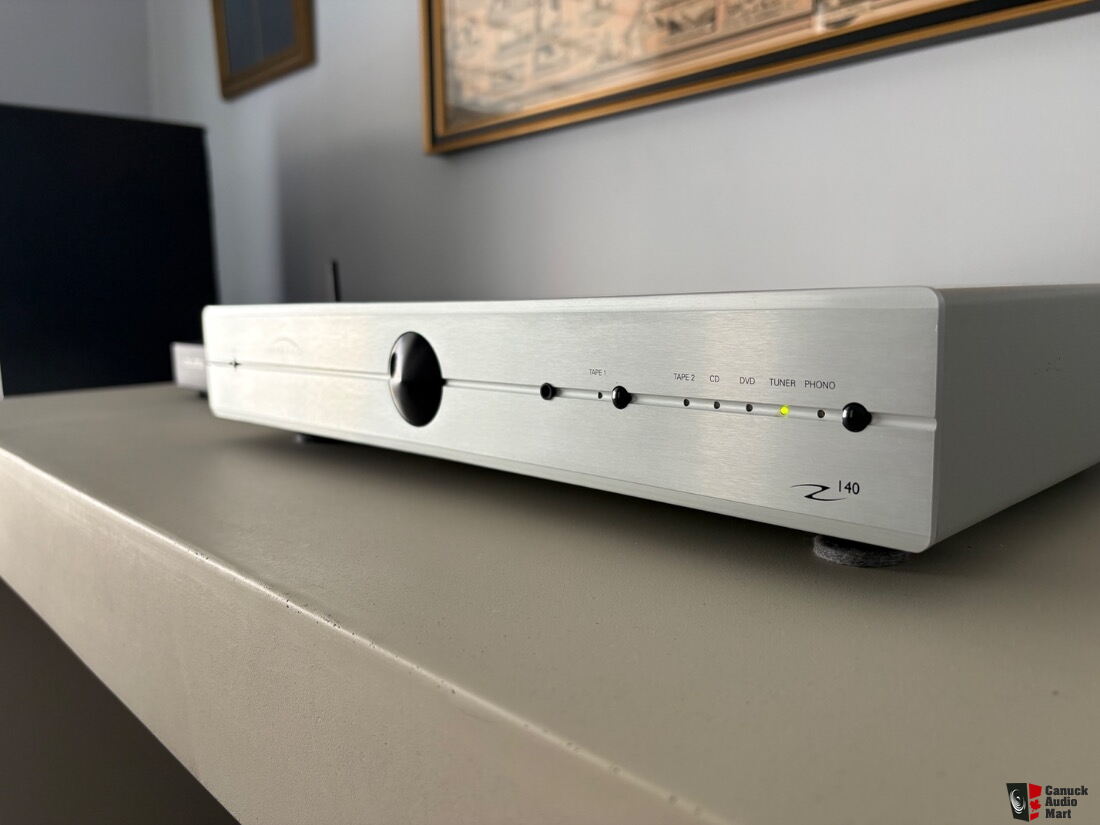 Myryad Z140 integrated amplifier Photo #6086557 - Canuck Audio Mart