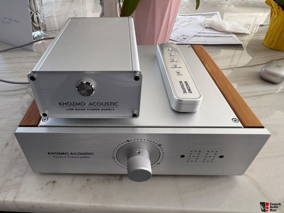 Khozmo Acoustics passive preamp. Z-Foil resistors stepped attenuator ...