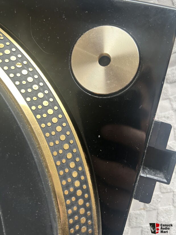 Technics SL-1200 UK Gold Edition Photo #6112563 - Canuck Audio Mart
