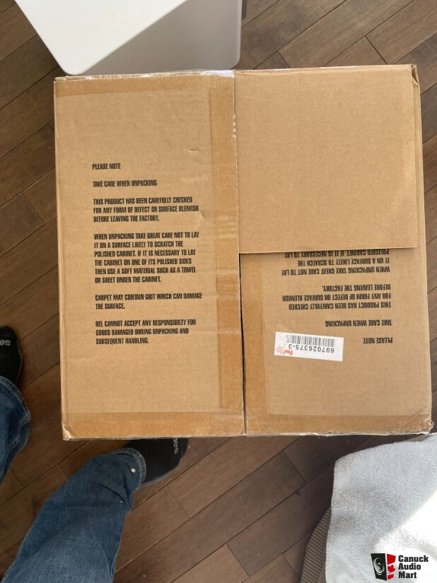 REL T5x white - original packaging, as new Photo #6115787 - Canuck ...