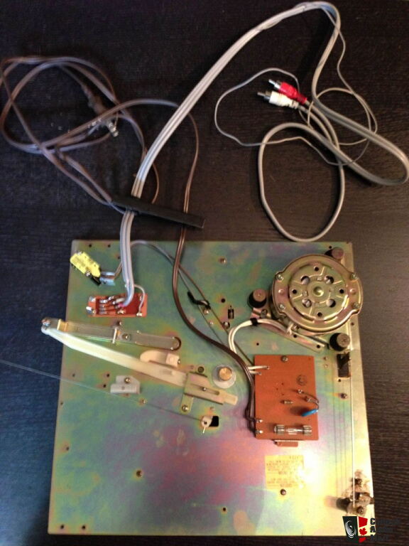 Akai AP-B20C Turntable Parts Photo #612778 - UK Audio Mart
