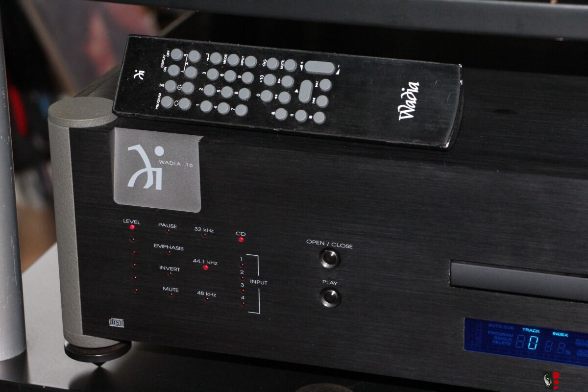 Wadia 16i CD player Photo #6134615 - Canuck Audio Mart