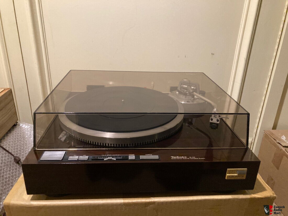 Technics SL M2 direct drive quartz lock turntable For Sale - Canuck ...