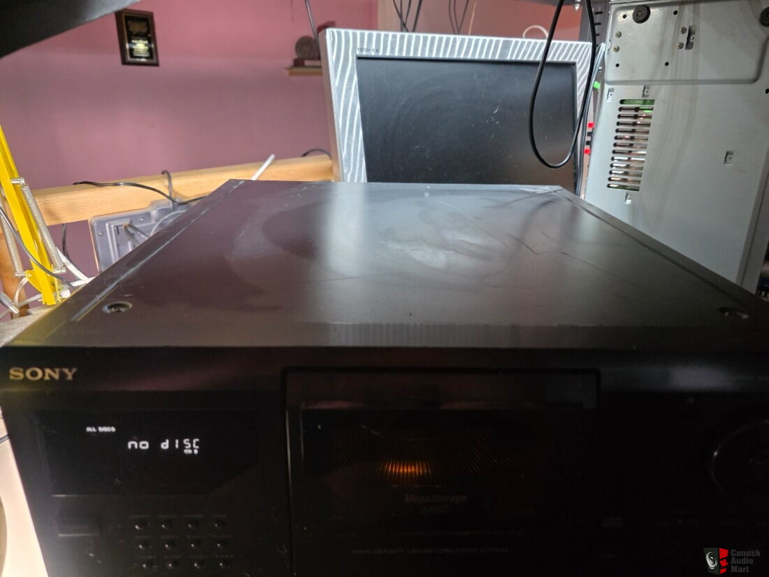 Sony CDP-CX205 Compact Disc Player MegaStorage 200 CD Player Changer No ...