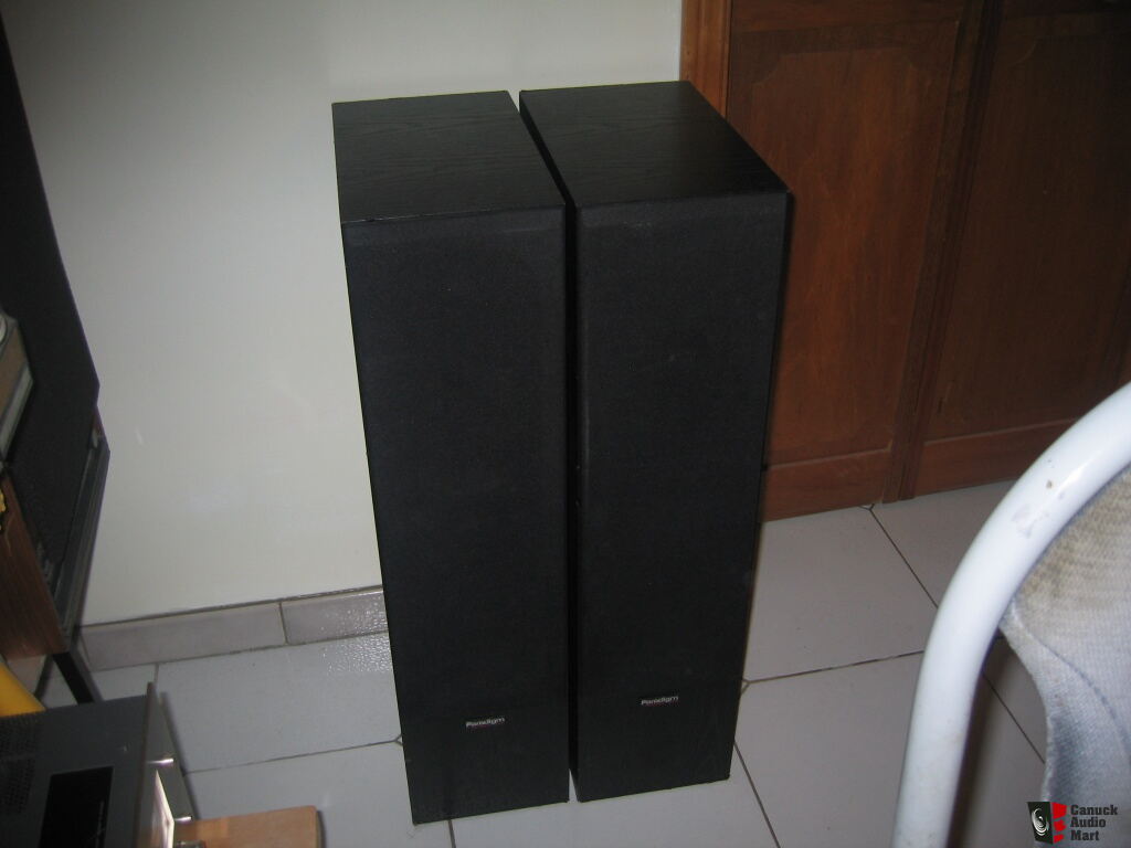 Paradigm 7seMk3 With Grills Hi-Def Stereo Speakers Photo #619542 - US ...