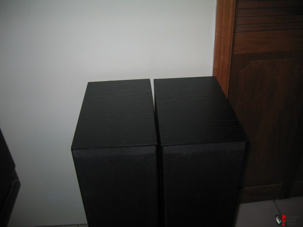 Paradigm 7seMk3 With Grills Hi-Def Stereo Speakers Photo #619542 - US ...