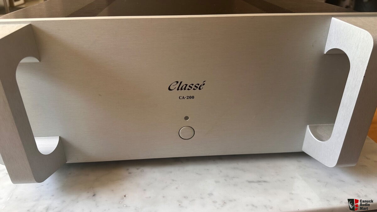 Classe CA-200 Power Amplifier Silver Photo #6237236 - Canuck Audio Mart