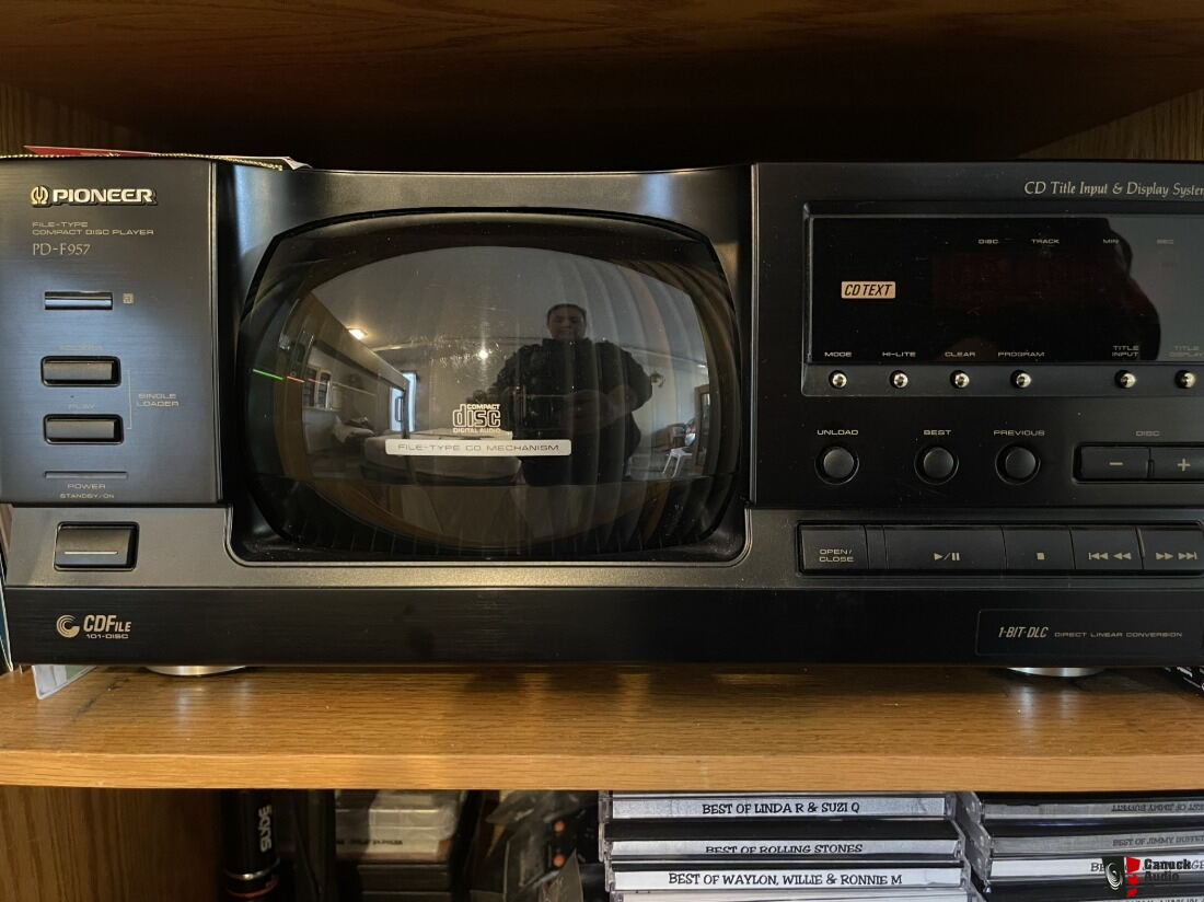 Unique Entertainment Package Photo #6237266 - Canuck Audio Mart