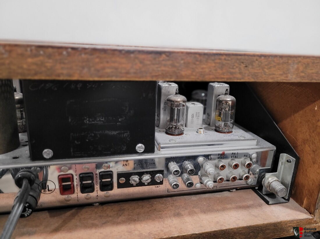 McIntosh MX110 all tubes tuner preamp Photo #6240408 - Canuck Audio Mart