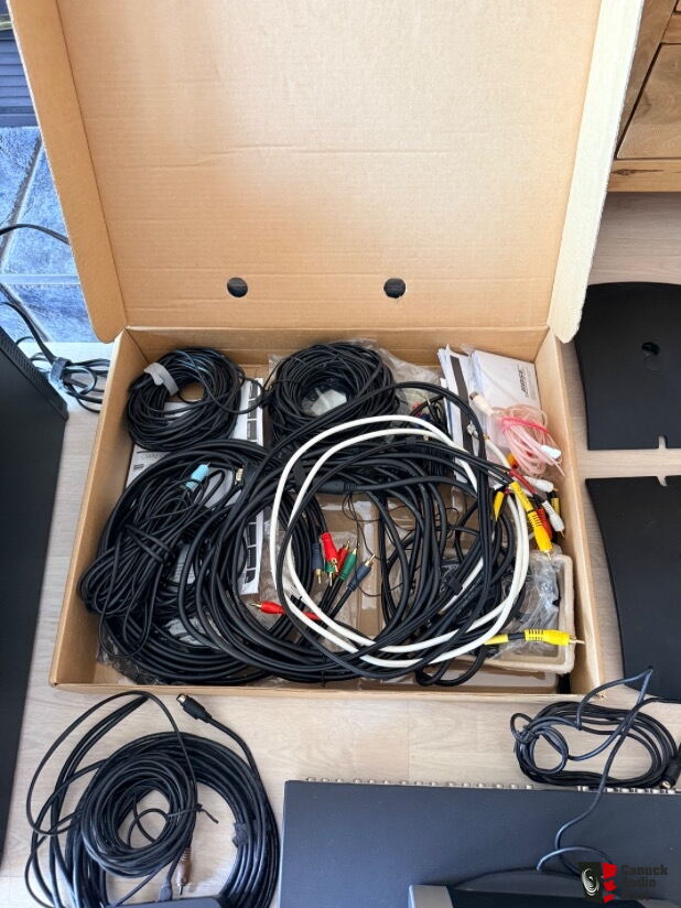 Bose Lifestyle V30 Photo #6261191 - Canuck Audio Mart