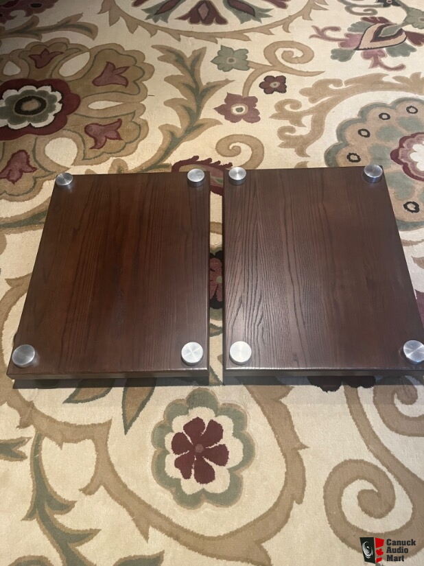 Amp Stands Ash Photo #6271643 - Canuck Audio Mart