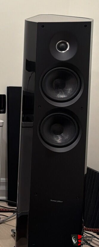 Sonus Faber Vanere 2.5 2.5-way speakers (Piano Black) Photo #6276488 ...