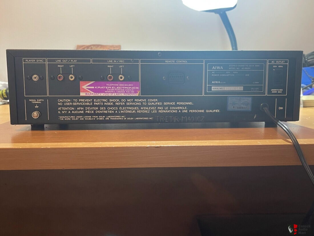 AIWA 6900 cassette deck, excellent look new, need belt change ...
