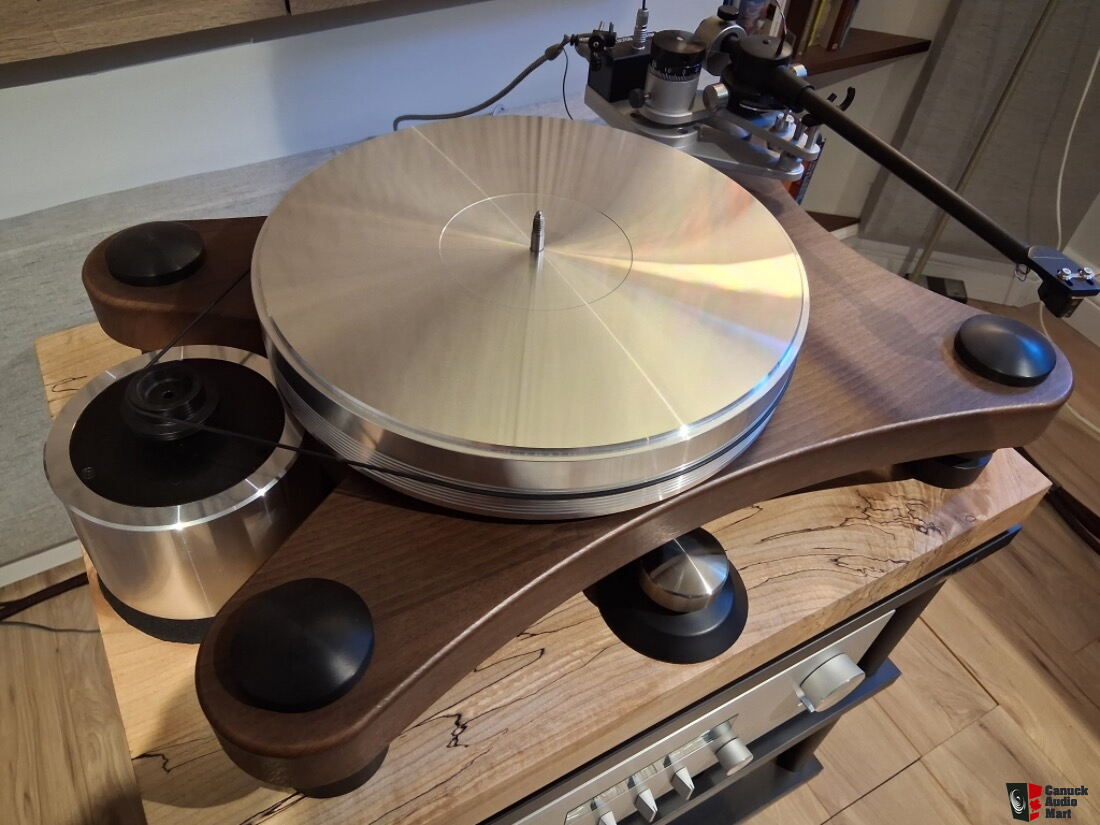 VPI Prime Turntable with Unipivot 3D Printed Arm - Walnut finish Photo ...