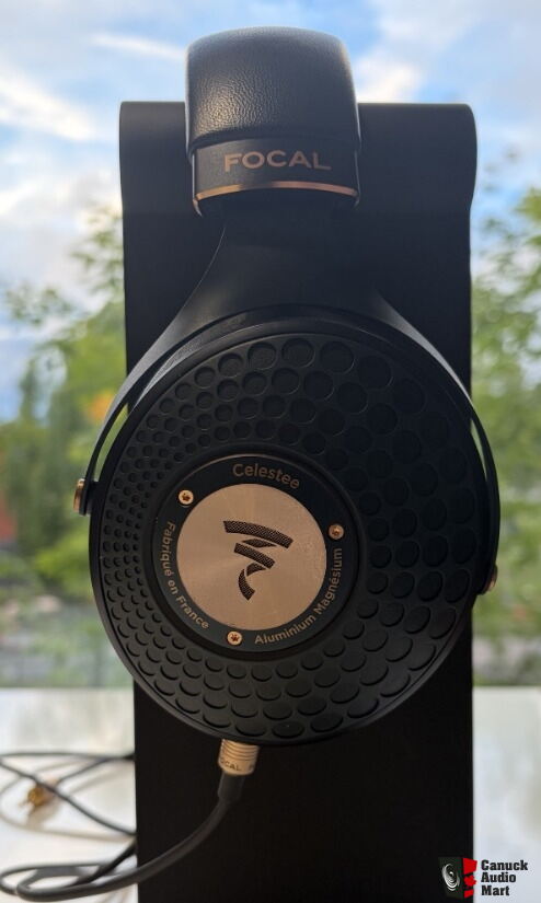 Focal Celestee (Closed Back Clear MG) Photo #6286305 - Canuck Audio Mart