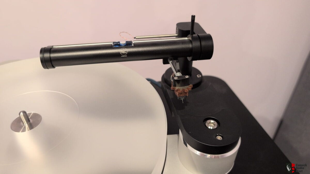 Clearaudio Innovation Compact Turntable/ TT-5 Linear Tonearm/ Concerto ...