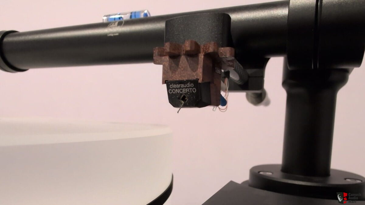 Clearaudio Innovation Compact Turntable/ TT-5 Linear Tonearm/ Concerto ...
